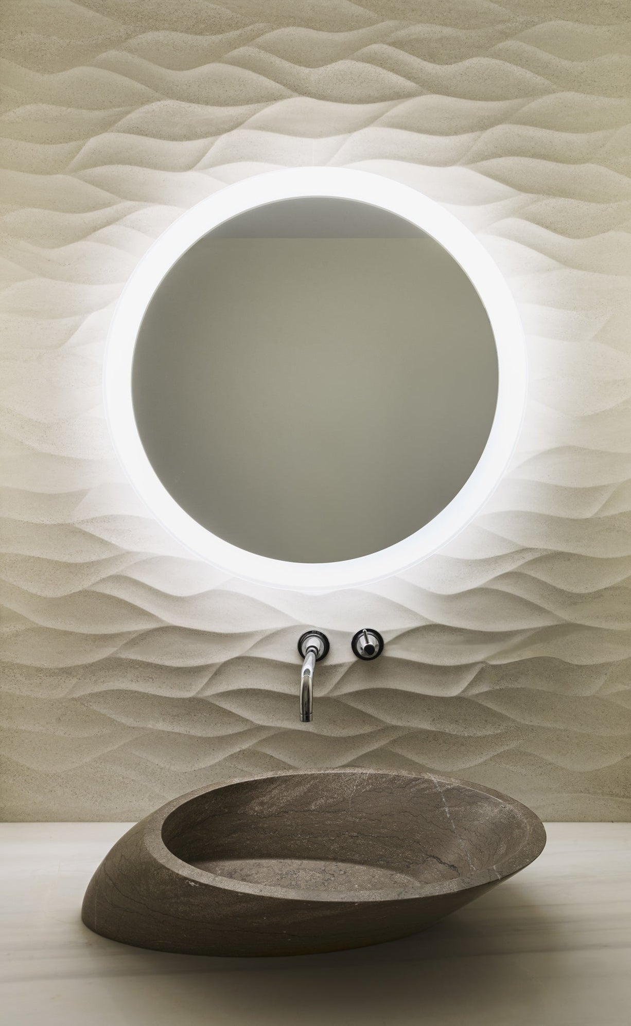 Trinity Lighted Mirror | Electric Mirror TRI-30 — Info Lighting